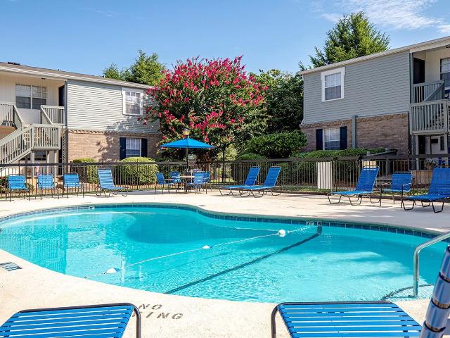Sherwood Station Apartments 3 Bedroom Apartment for Rent at 3535 Beacon Hill Dr, Winston Salem, NC 27106 Mount Tabor