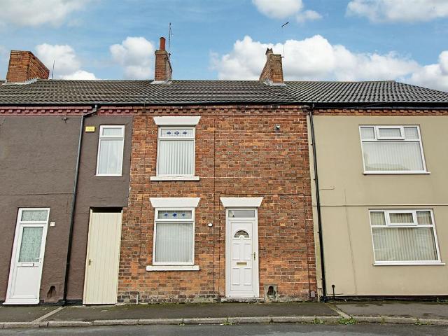 Sherwood Street, Huthwaite NG17, 2 bed terraced house to rent, £725 pcm | PrimeLocation