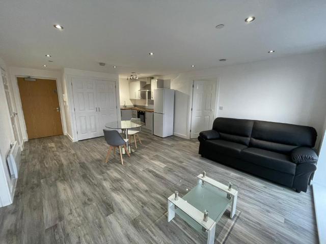 Sherwood Street, Manchester M14 2 bed flat to rent £1,380 pcm £318 pw