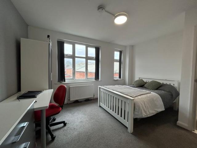 Sherwin Road, Nottingham NG7, 1 bed flat to rent, £559 pcm | PrimeLocation
