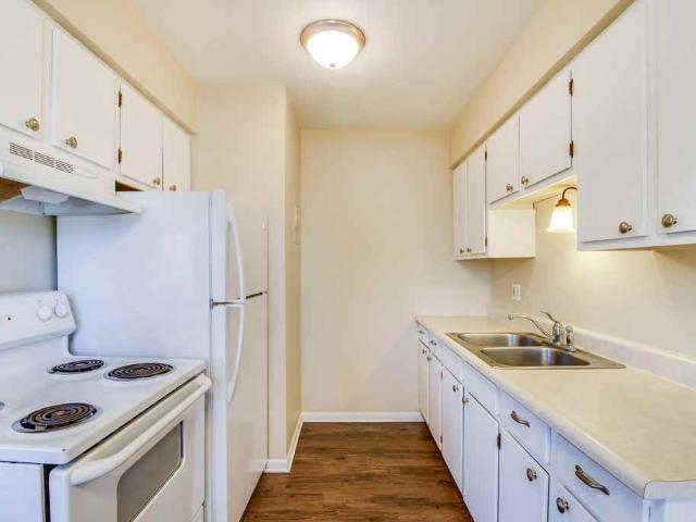 Shiawassee Apartments LLC 723 W Shiawassee, LLC 2 Bedroom Apartment for Rent at 723 W Shiawassee St, Lansing, MI 48915 Downtown Lansing