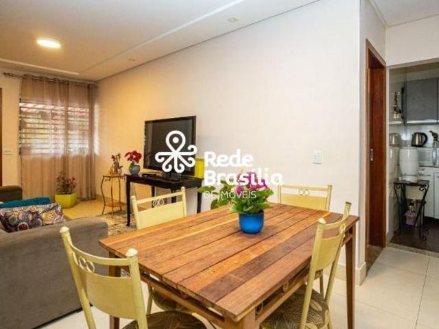SHIGS 711 Casa com 2 quartos suítes à venda Asa Sul