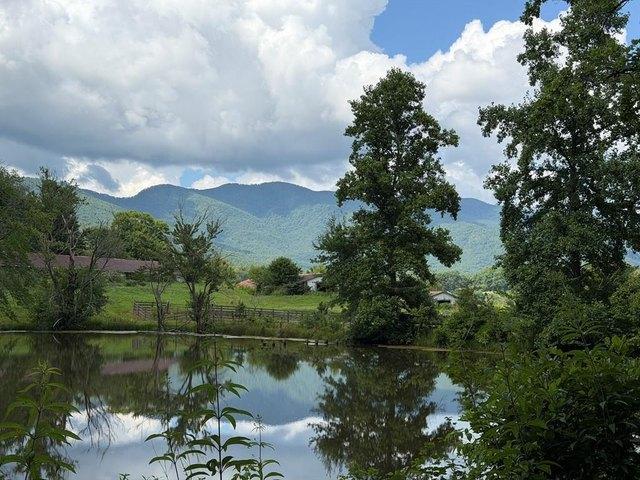 Shiloh Stables Lot 90, Hayesville, NC 28904