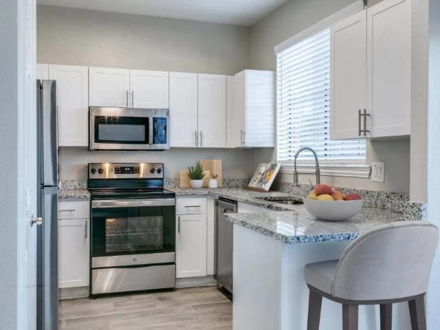 Shiloh Park 2 Bedroom Apartment for Rent at 3500 E Park Blvd, Plano, TX 75074