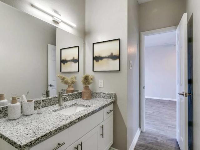 Shiloh Park 3 Bedroom Apartment for Rent at 3500 E Park Blvd, Plano, TX 75074