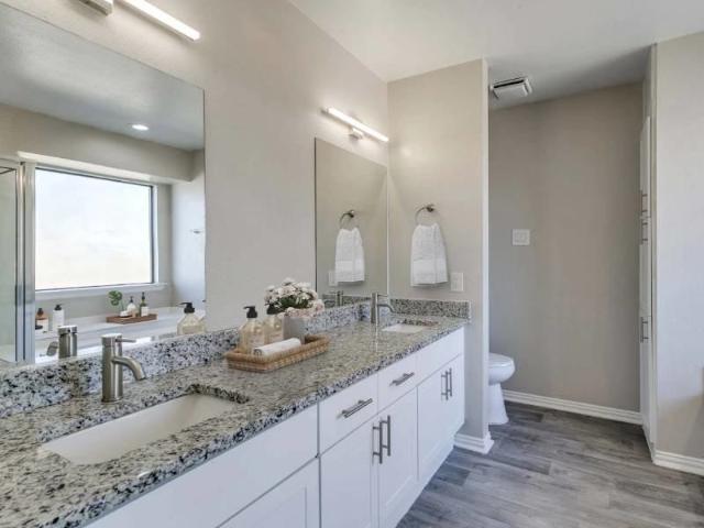 Shiloh Park 3 Bedroom Apartment for Rent at 3500 E Park Blvd, Plano, TX 75074