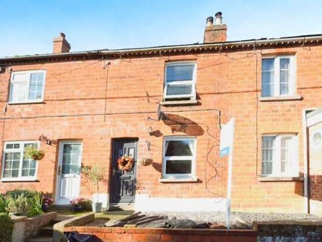 Shillington Road, Gravenhurst, 2 Bedroom Terraced