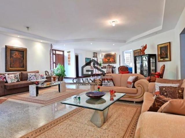 SHIN QI 05, Conjunto 05, Casa com 550², 6 quartos, sendo 4 suites