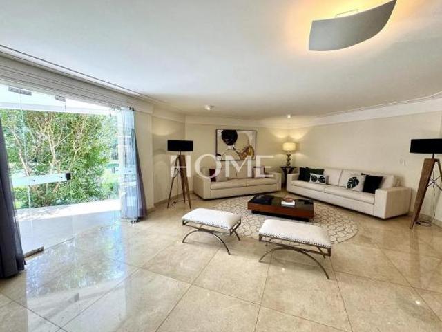 SHIN QL 16 680m² 5 QUARTOS