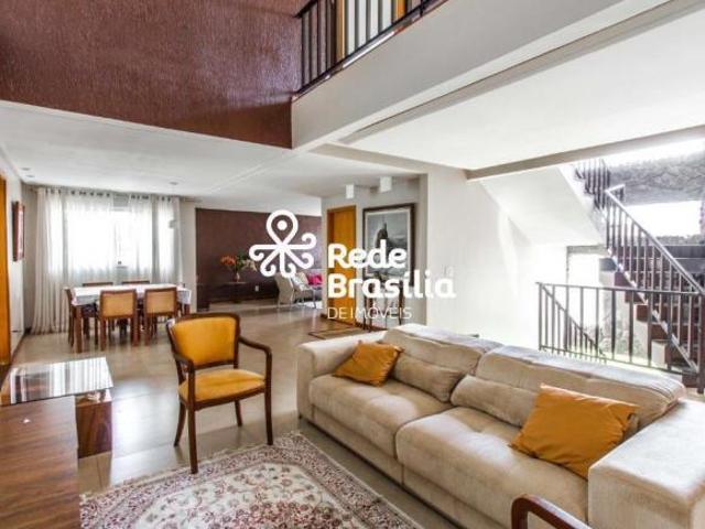 SHIN QL 3 Casa com 5 quartos suítes à venda Lago Norte