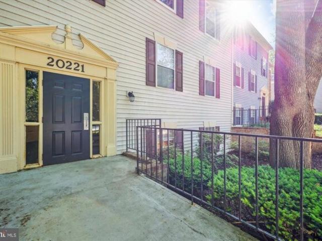 Shipley Ter Unit A, Germantown, Condo For Sale