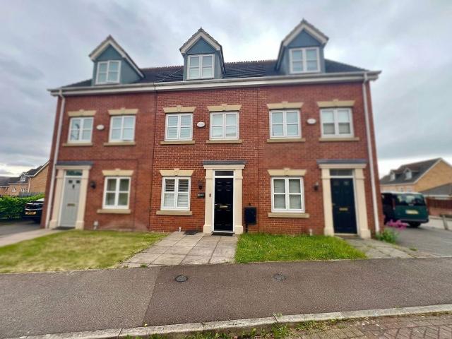 Shipman Road, Leicester LE3, 3 bed terraced house to rent, £1,400 pcm | PrimeLocation