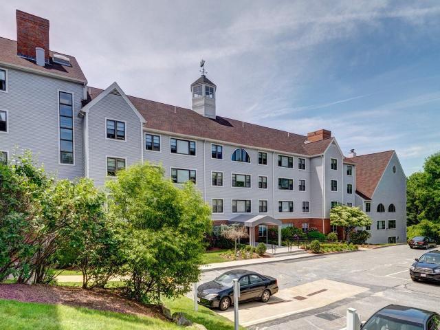 Ship's Watch Apartments 2 Bedroom Apartment for Rent at 4001 N Main St, Fall River, MA 02720