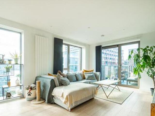 Shipwright Street, London, 3 Bedroom Apartment