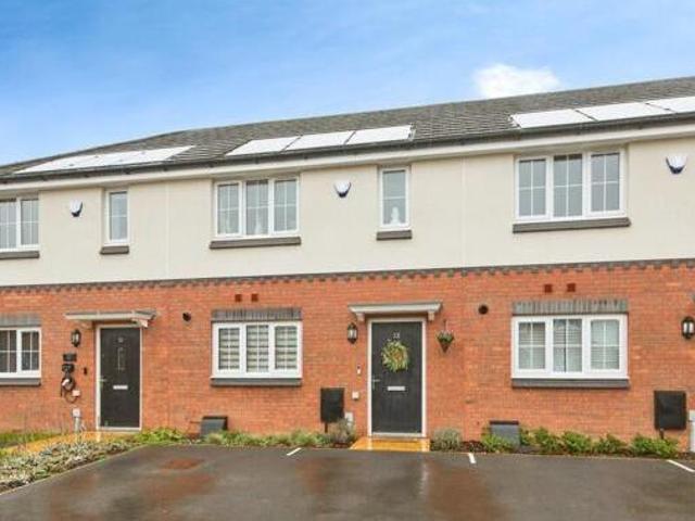 Shirland Close, Drakelow, 3 Bedroom Terraced