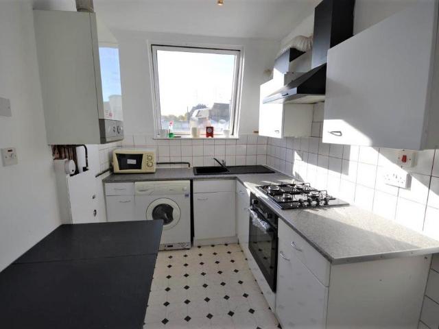 Shirland Road, Maida Vale, London W9 1 bed flat to rent £1,595 pcm £368 pw