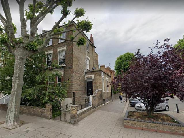 Shirland Road, London 3 bed apartment to rent £3,300 pcm £762 pw