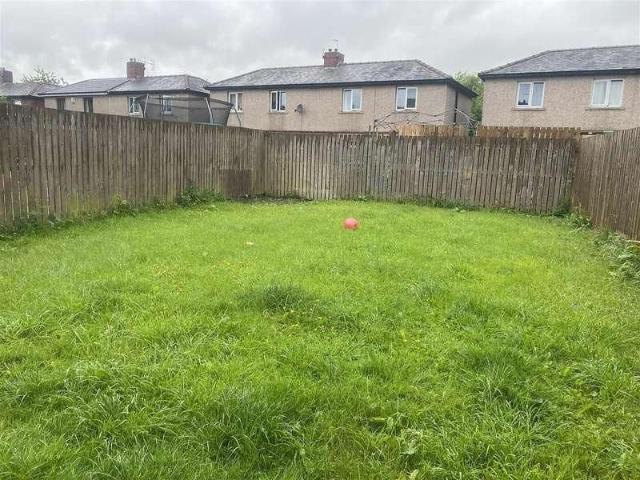 Shirley Mount, Gomersal, Cleckheaton, BD19
