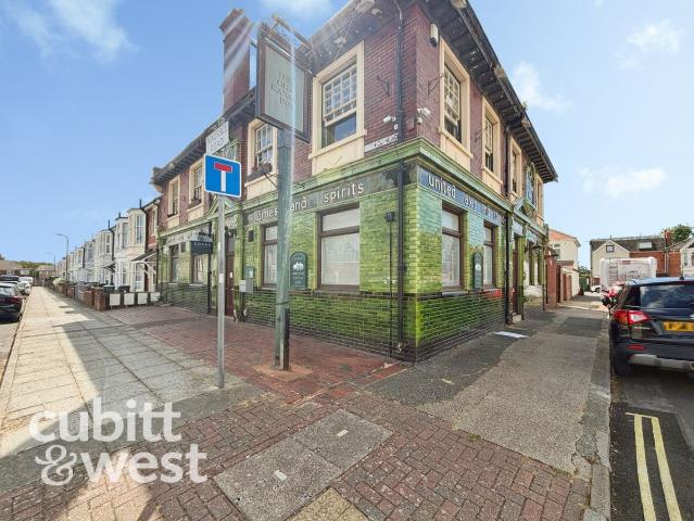 Shirley Avenue, Southsea PO4, 2 bed flat to rent, £1,000 pcm | PrimeLocation