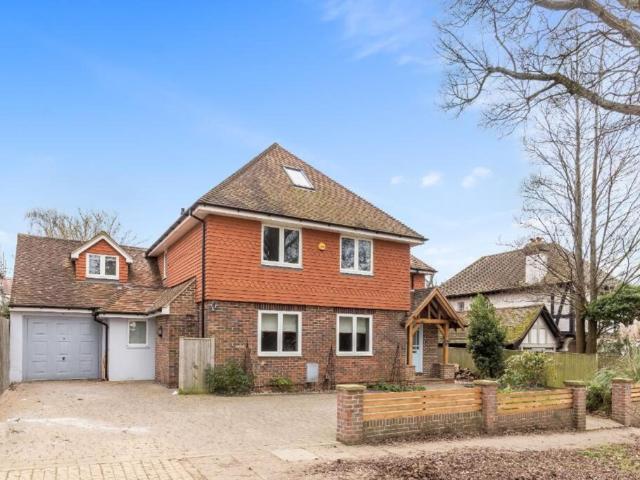 Shirley Drive, Hove, BN3 – HW Estate Agents