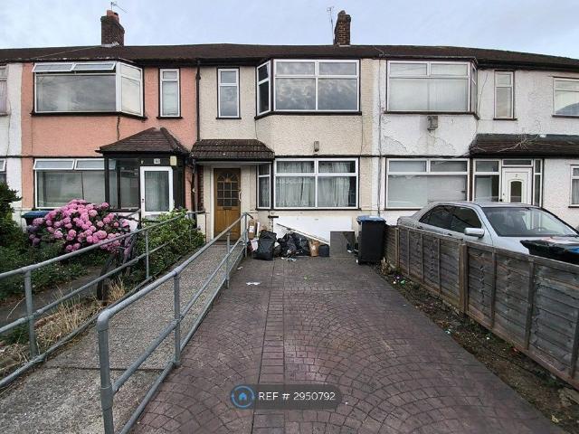 Shirley Grove, London N9, 3 bed terraced house to rent, £2,275 pcm | PrimeLocation
