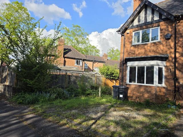 Shirley Road, Birmingham B28, 3 bed semi detached house to rent, £1,100 pcm | PrimeLocation