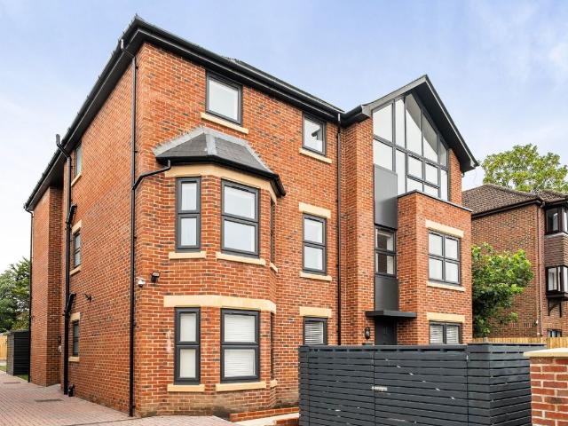 Shirley Road, Southampton, Hampshire SO15, 2 bed flat to rent, £1,550 pcm | PrimeLocation