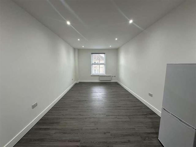 Shirley Road, Southampton, SO15