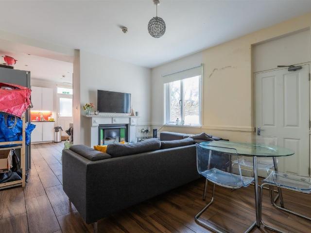 Shirley Road, Roath CF23, Room to rent, £635 pcm | PrimeLocation