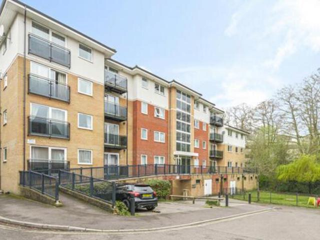 Shirley, Seacole Gardens, Southampton, 2 Bedroom Flat