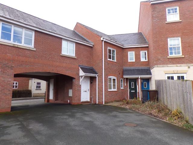 Shirley, Solihull B90, 2 bed maisonette to rent, £1,000 pcm | PrimeLocation