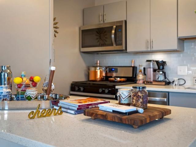 Shirlington House Studio Apartment for Rent at 4201 31st St S, Arlington, VA 22206 Fairlington Shirlington