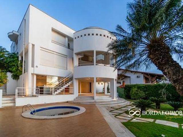 SHIS QI 26 Casa com 6 Quartos Lazer Completo Vista para a Ponte JK Aceita Financiamento