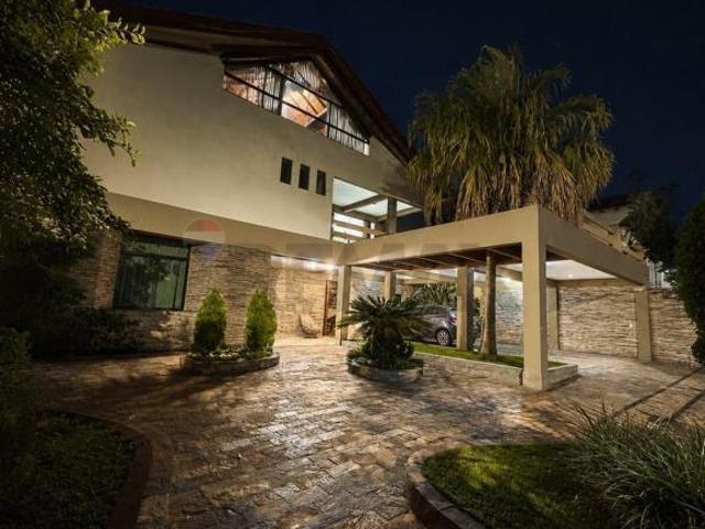 SHIS QI 29 Casa com Piscina 4 Quartos e Espaço Gourmet Lago Sul