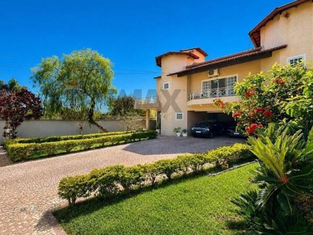 SHIS QI 29 Conjunto 1 Lago Sul Casa com 5 Quartos 3 Suítes Piscina e Espaço Gourmet