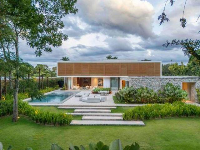 SHIS QI 5 Casa nova, totalmente pronta para morar e com 5 suítes