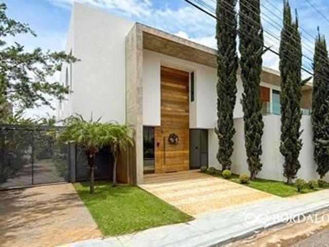 SHIS QI 7 Casa com 4 Quartos Vazado Lazer Completo