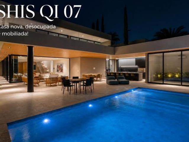 SHIS QI 7 Casa nova, desocupada e com elevador!