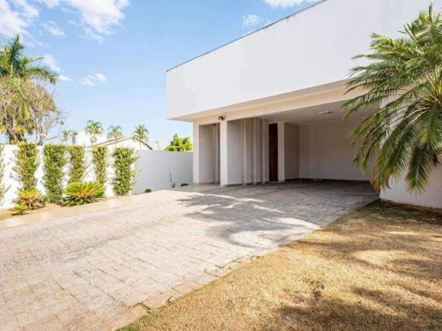 SHIS QL 16 CASA 4 QUARTOS LOCALIZAÇÃO NOBRE