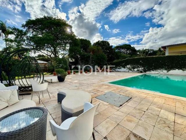 SHIS QL 16 1.200m² 4 QUARTOS LOCALIZAÇÃO PRIVILEGIADA