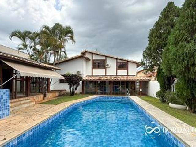 SHIS QL 24 Casa com 4 Quartos Lazer Completo e Aceita Financiamento