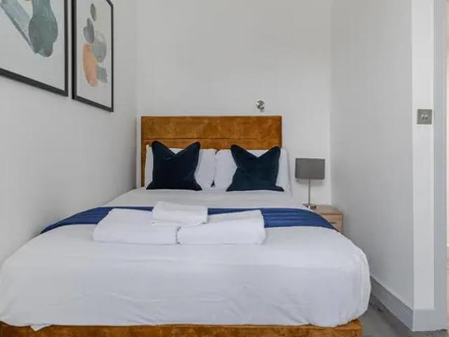 Shrubbery Road, London, SW16 2AS, United Kingdom | 2 bed apartment for rent #136165745 | Rentberry