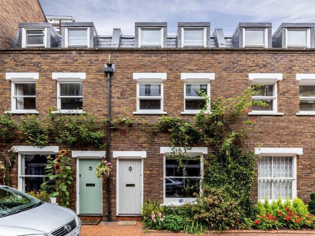 Shrewsbury Mews, Shrewsbury Mews W2, 2 bed property to rent, £3,500 pcm | PrimeLocation
