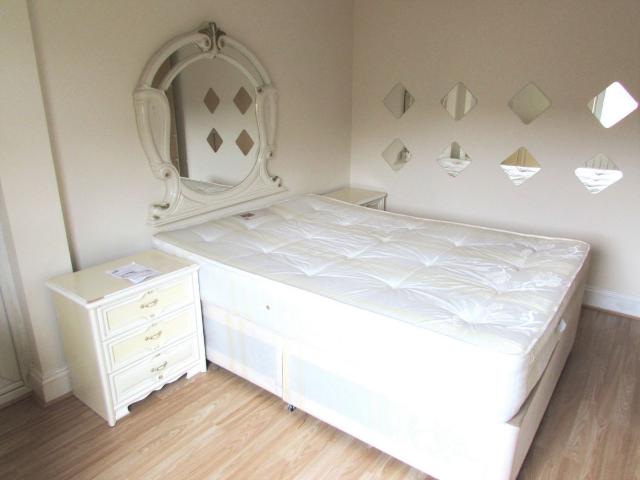 Shrewsbury Avenue, Harrow, Middlesex HA3, 1 bed flat to rent, £1,400 pcm | PrimeLocation