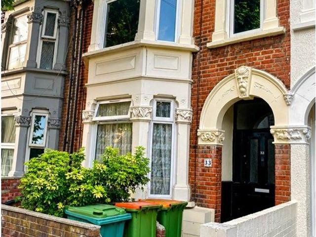 Shrewsbury Road, London E7, 1 bed terraced house to rent, £1,450 pcm | PrimeLocation