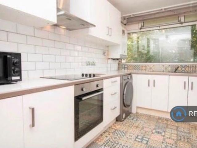 Shreveport House, London, N19 4 bed flat to rent £3,550 pcm £819 pw