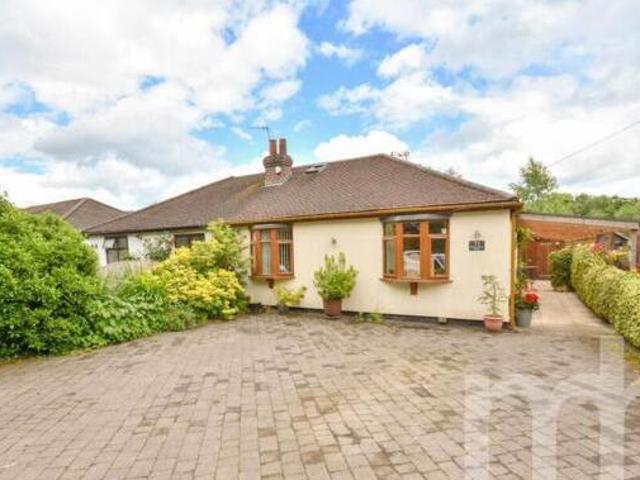 Shrigley Road South, Poynton, 3 Bedroom Semi detached