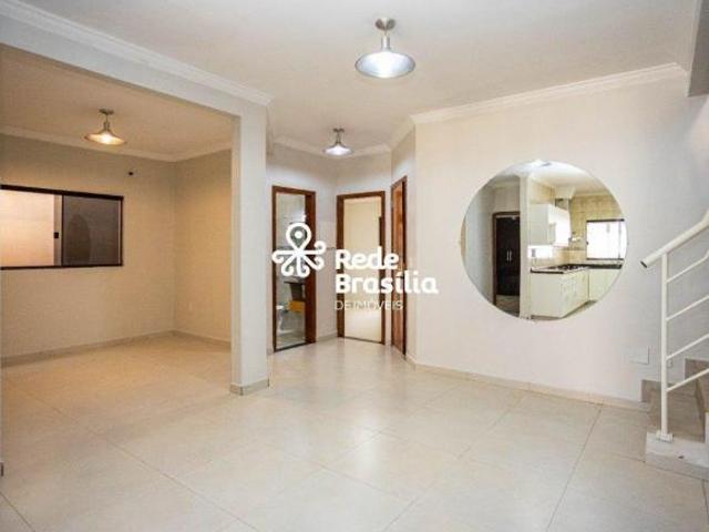 SHVP Rua 08 | Casa com 06 Quartos sendo 02 Suítes com 4 Vagas de Garagem Vicente Pires