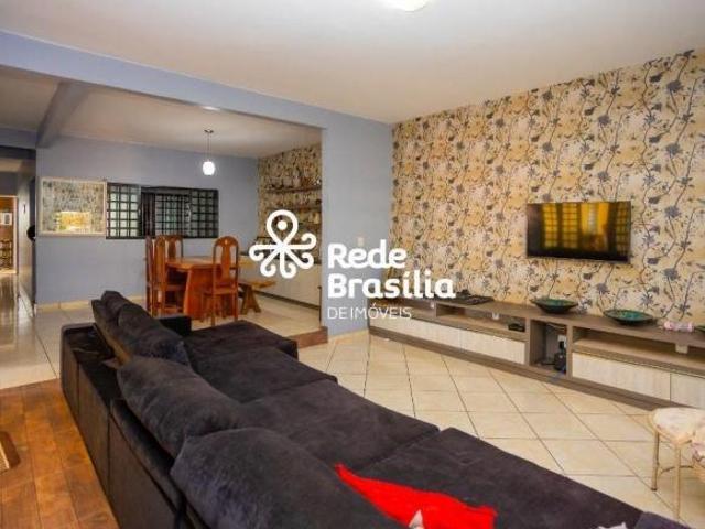 SHVP Trecho 3 | Casa Sobrado com 5 quartos sendo 1 suíte 2 vagas de garagem área de lazer Vi