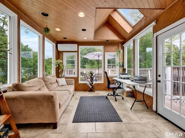 Shweky Ln, Southington, Home For Sale